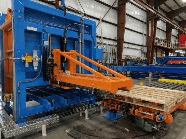 Automatic Pallet Stacker | Uforklift