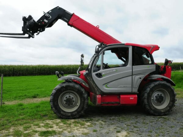 Farm Telehandlers | Uforklift