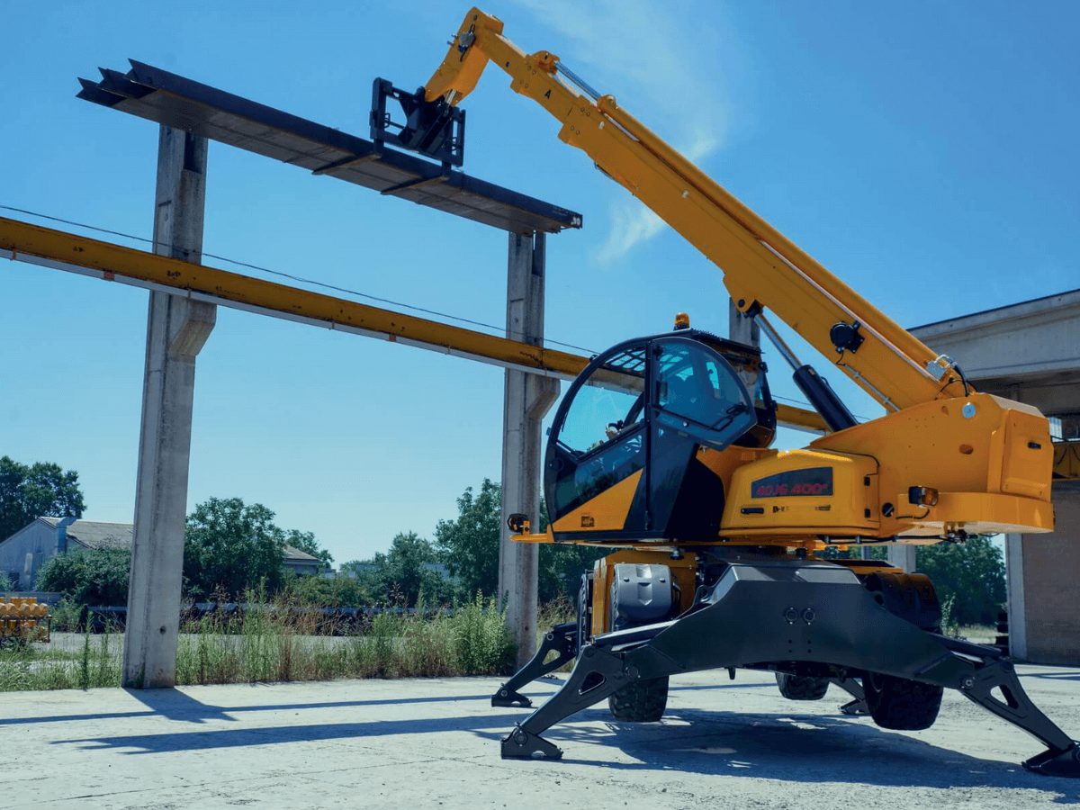 Rotating Telehandler | Uforklift