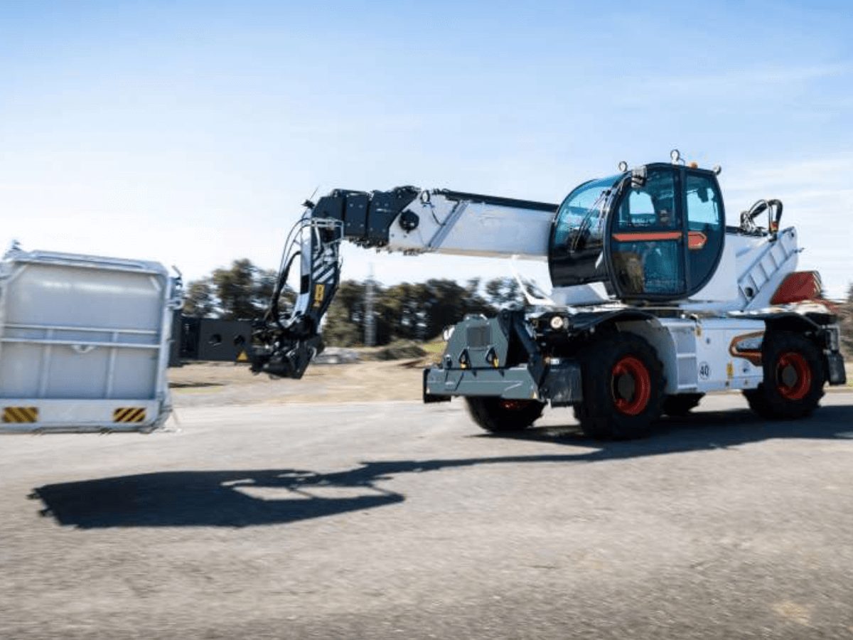 Rotating Telehandler | Uforklift